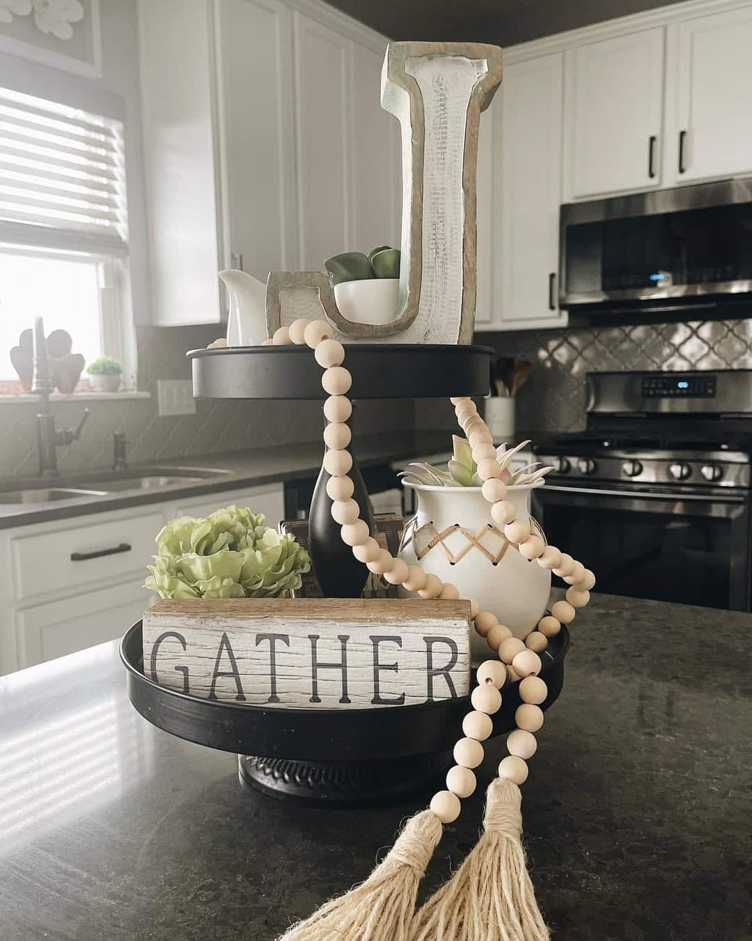 20 Trendy Kitchen Counter Decor Ideas for a Pinterest-Worthy Space ...