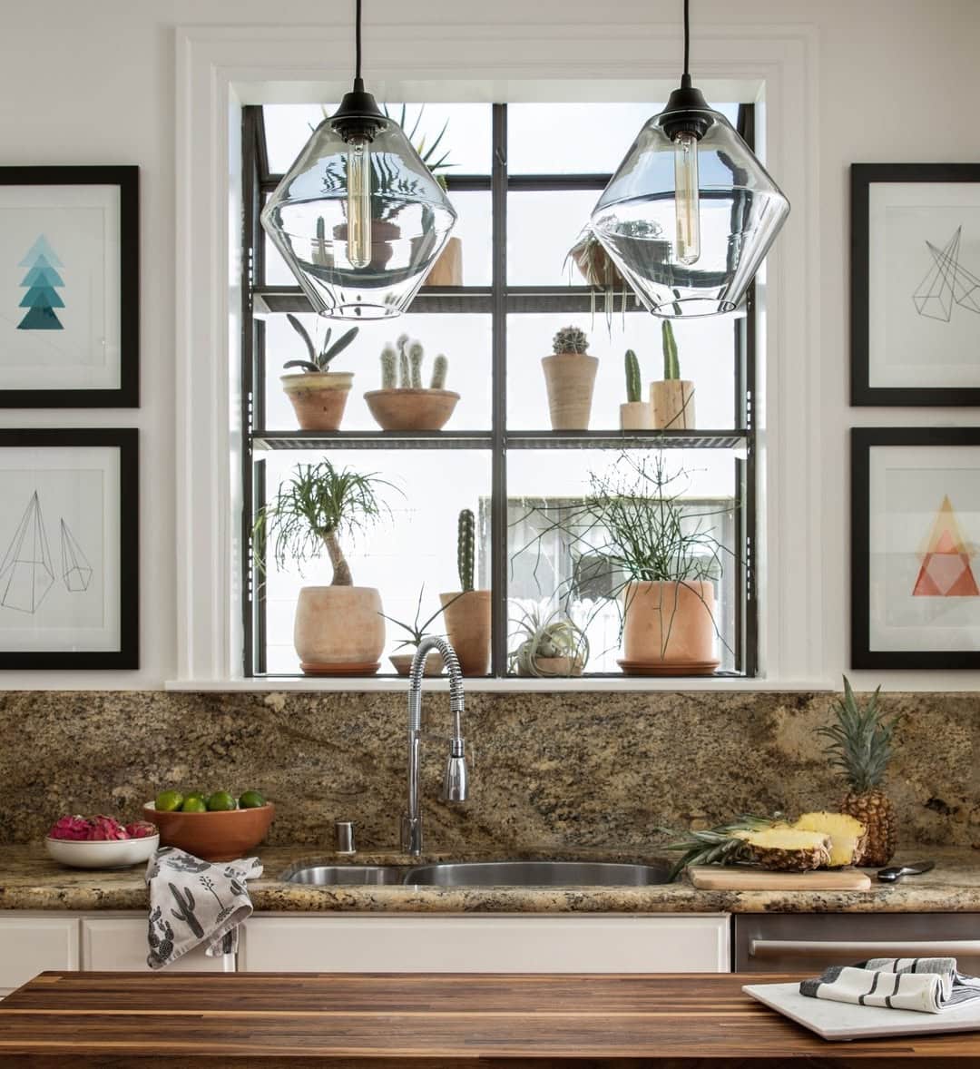 20 Over-the-Sink Kitchen Window Decor Ideas That Will Steal Your Heart ...